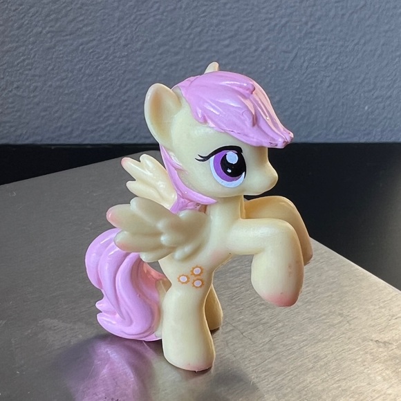 My Little Pony | Toys | My Little Pony Sunny Rays 2 Figurine Yellow ...